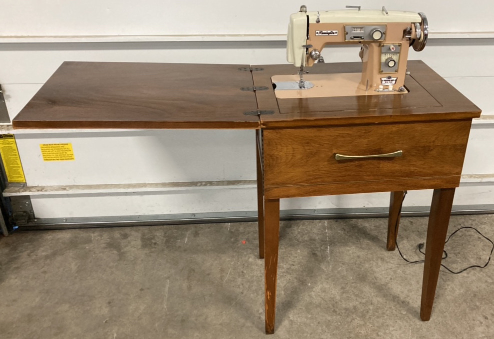 Vintage Remington Sewing Machine in Cabinet