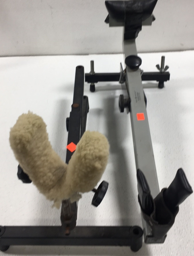 (2) Outers Varminter Rifle Rest 21”x1”1/2 With Soft Pads