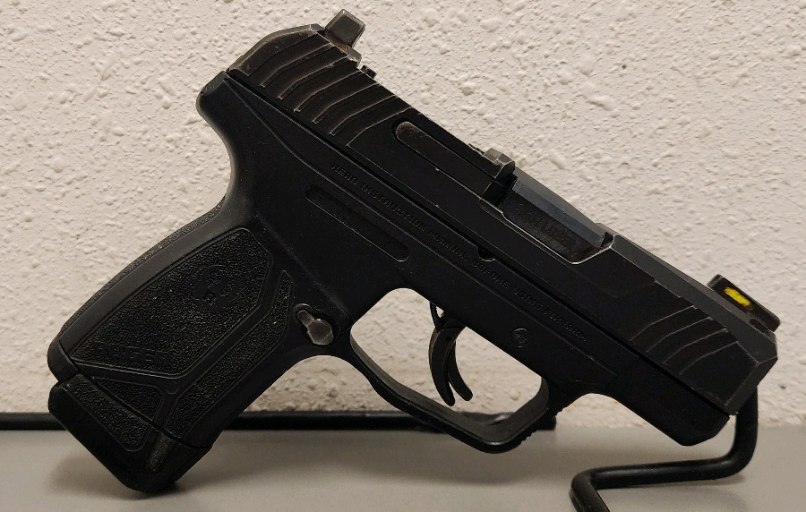 Ruger Max-9 9mm Semi Automatic Pistol-- 350058126