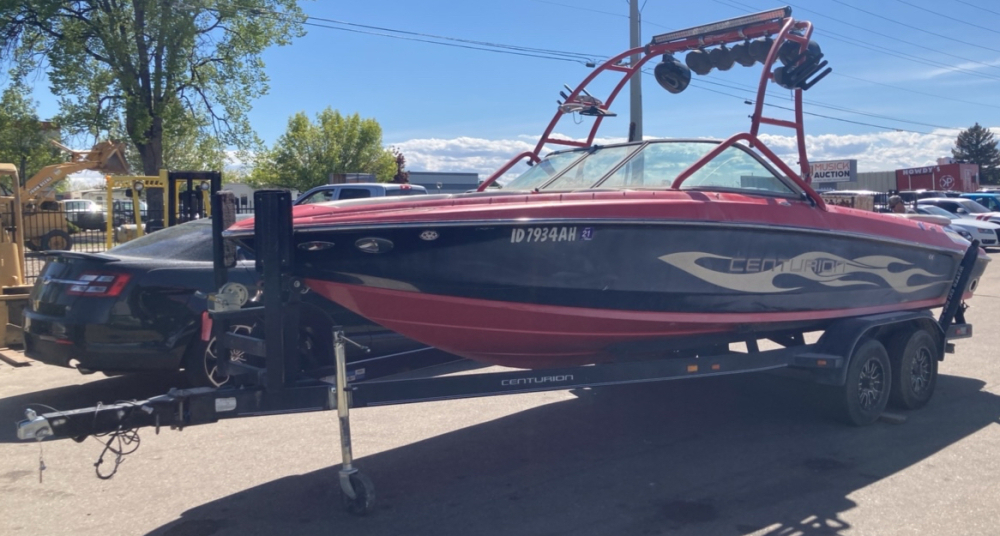 2005 CENTURION ENZO BOAT AND TRAILER - BEAUTIFUL