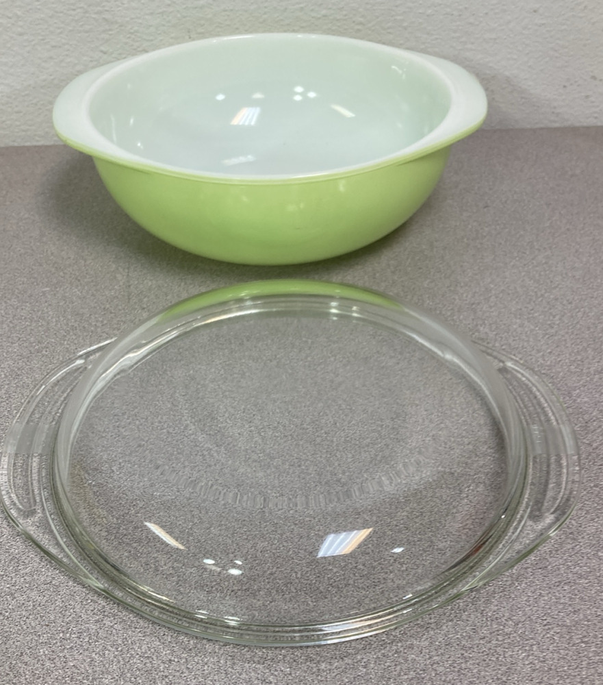 Vintage Pyrex Green Casserole Dish W/Lid, Lime Green w/Lid, Vintage ...