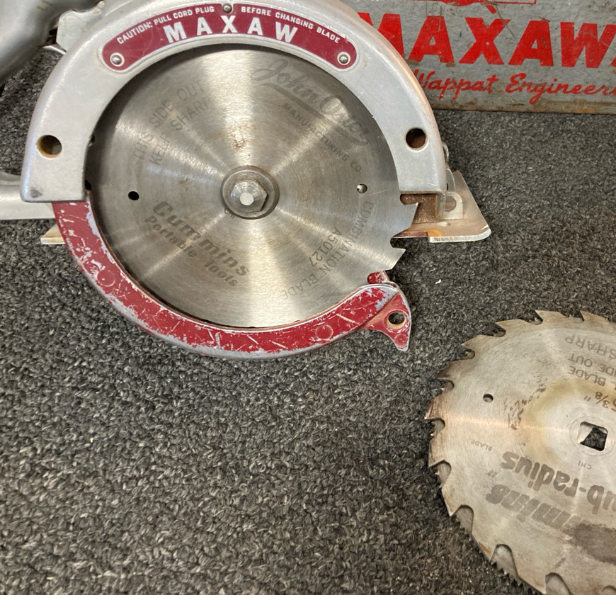 Maxins 700 Circular Saw, & Toolbox With Assorted Tools