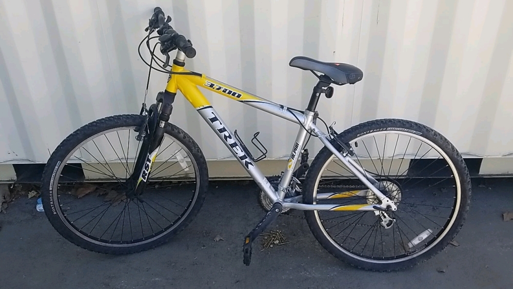 26 Trek Silver bicycle