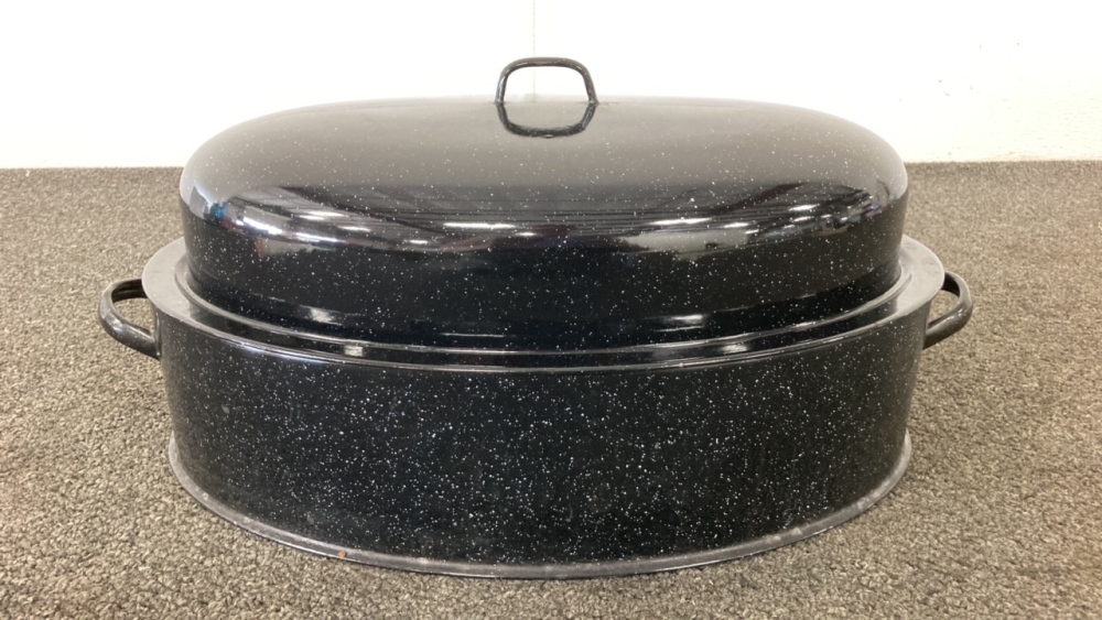 Speckled Enamel Turkey Roaster
