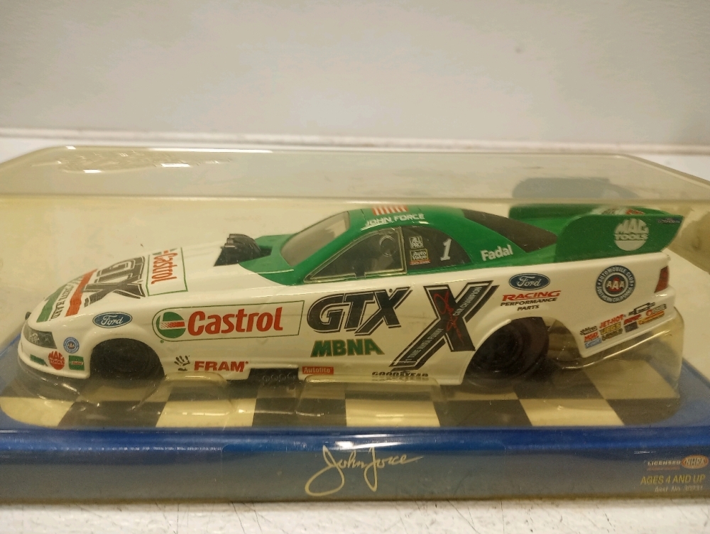 (1)Action Winner's Circle John Force Castrol GTX Funny Car 1:24 Scale ...