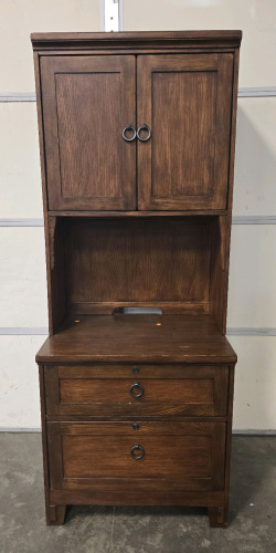 Beautiful 2 Piece Oak Stained Finish Hutch
