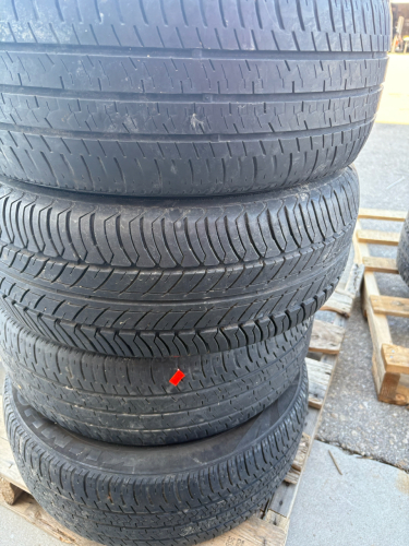 (4)Kumho P195/55R15 Tires