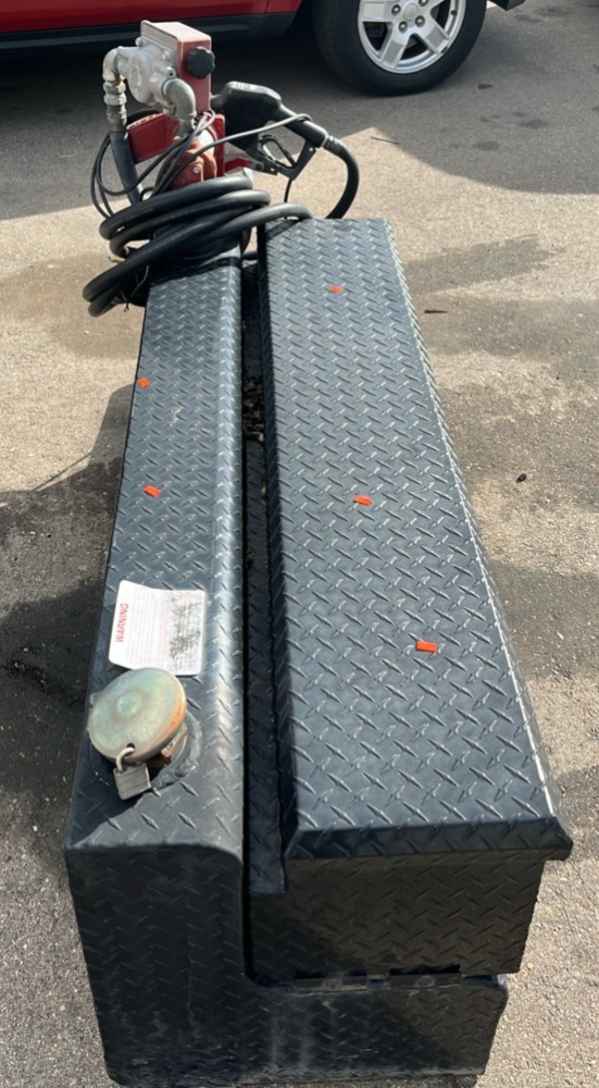 43 Gallon Fuel Tank With Fill-Rite Gas Nozzle 19”x4’7”x21”