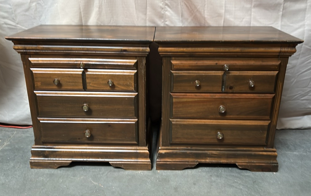 (2) Matching Oak Nightstands