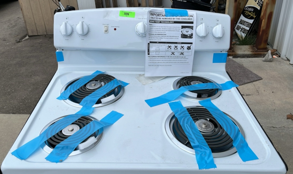 General Electric 4-Burner Top Gas Range Oven