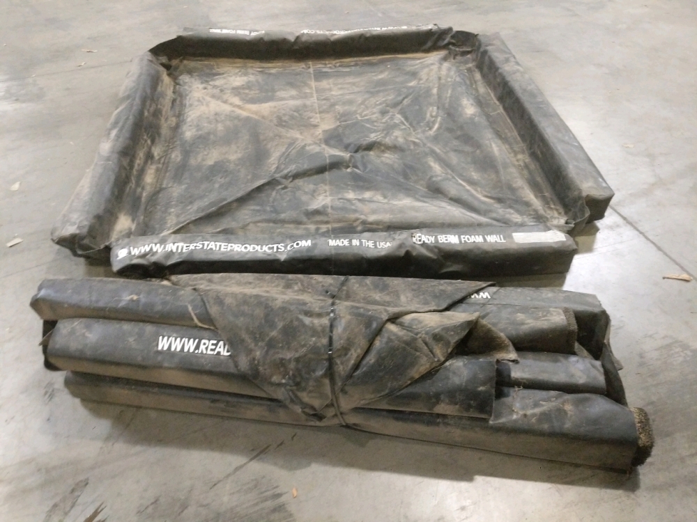 2) Interstate Products 4 Ready Berm Foam Wall 66x66