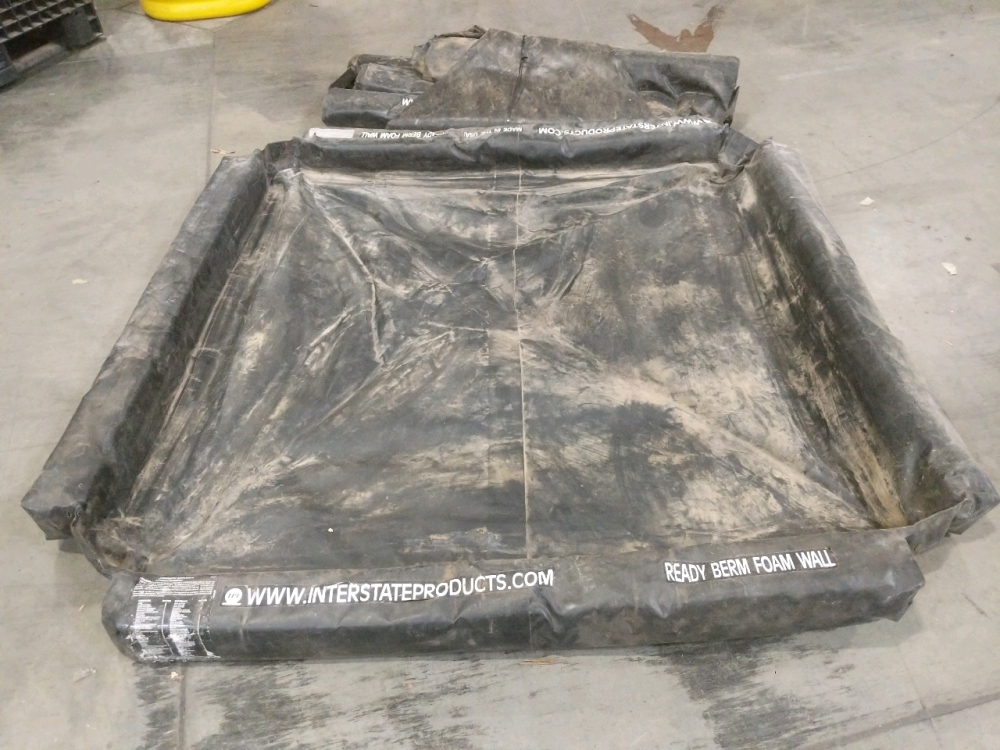 2) Interstate Products 4 Ready Berm Foam Wall 66x66