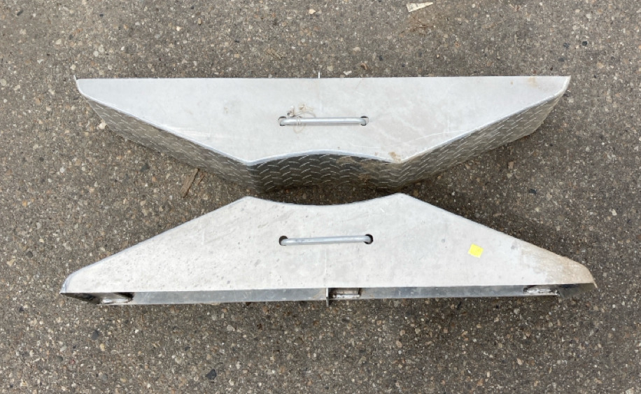 (2) Metal Ramps