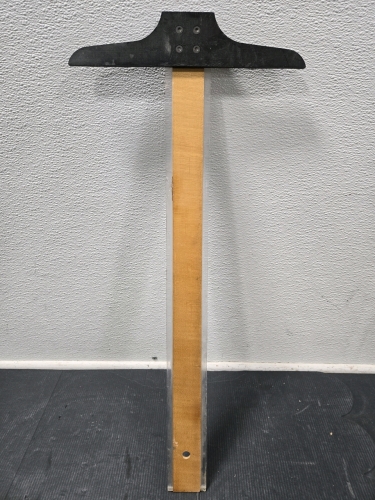 Stool w/ Tool Storage, Extendable Empire Magnetic Clean Club, Wood ...