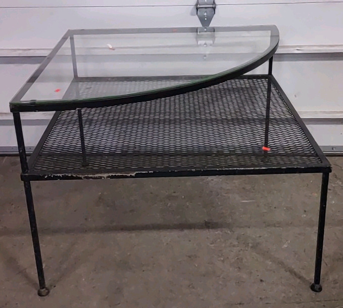 Metal Black Corner Table w/Glass Top