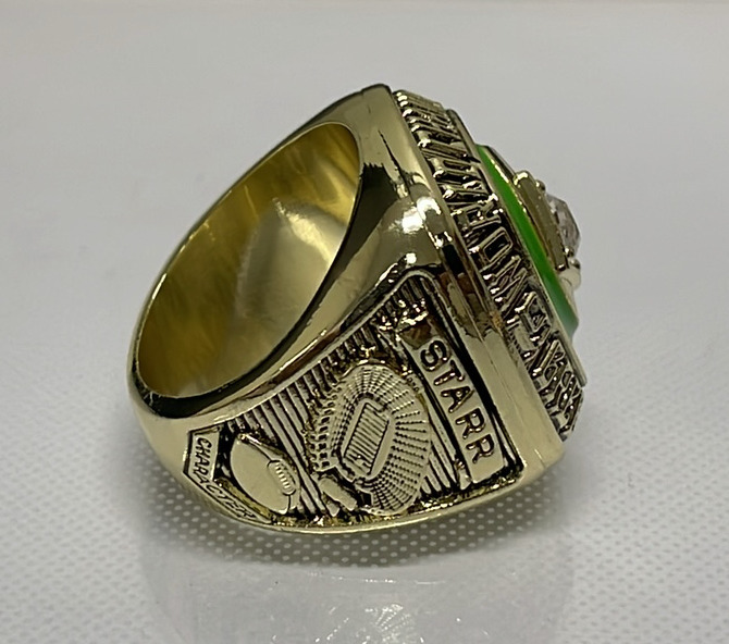 Green Bay Packers 1966 Championship Replica Ring, Gold-tone, Starr ...