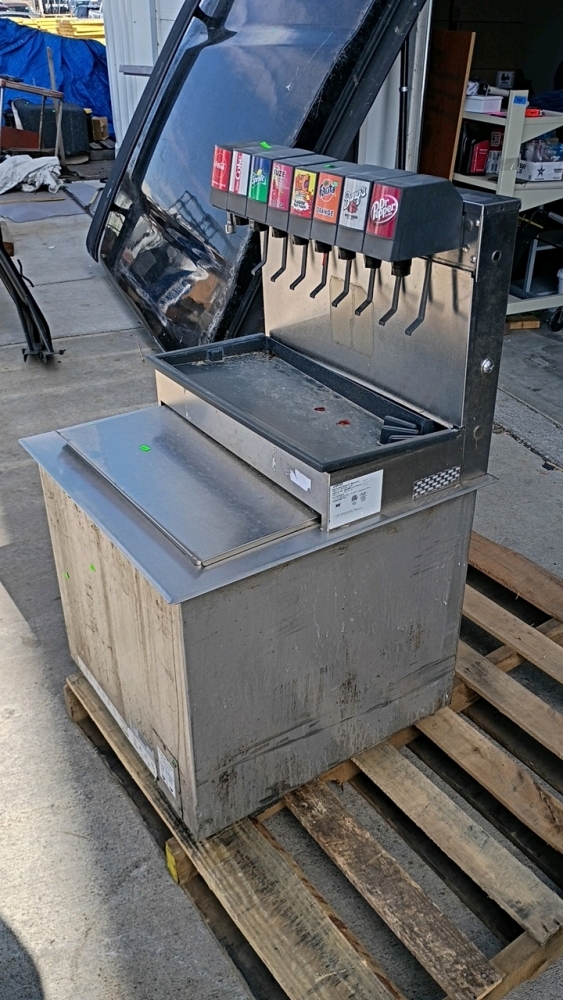 Lancer Ice Cooled Drop in/Bevariety Model 2308