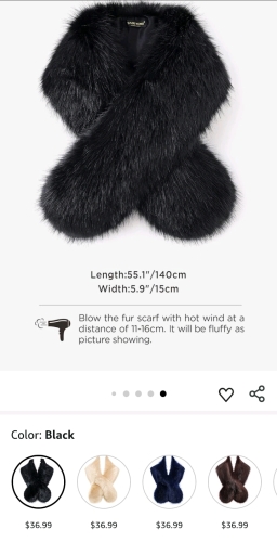 (2) Canvas Wall Art, (2) Faux Fur Shawl, (2) Ghost Face Horror Masks