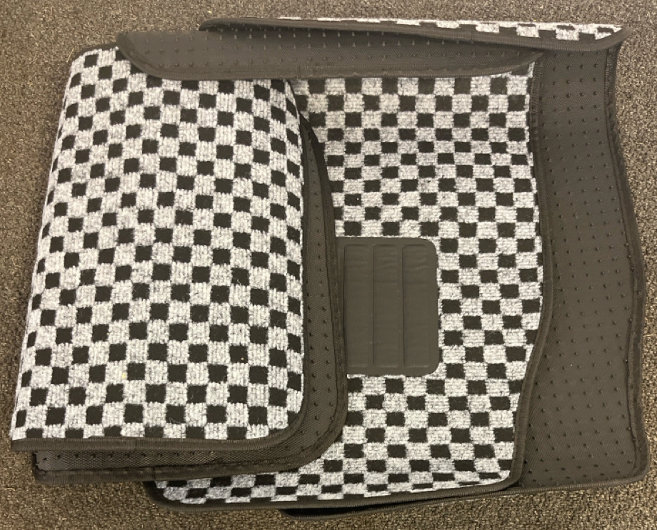 (2) Trailer Jack Blocks, Checkered Car Mats, Car Seat Covers ...