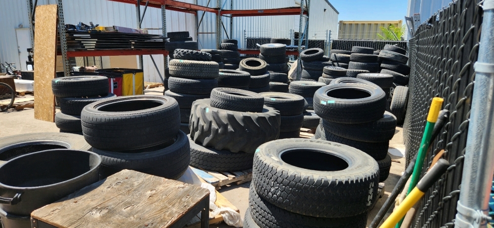 TIRES VARIOUS SIZES SOME WITH RIMS SOME WITHOUT ALL TIRES PICTURED MUST ...