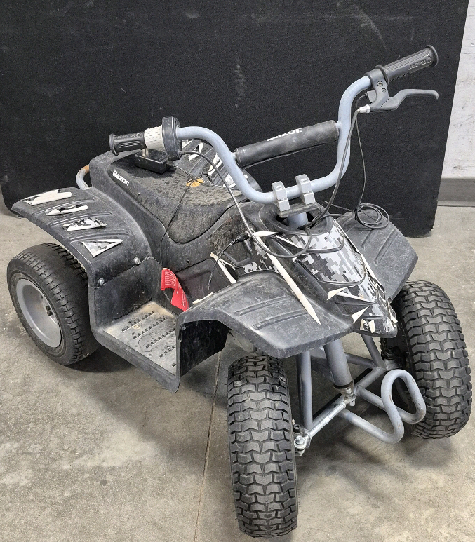 Razor Dirt Quad 4 Wheeler 24V Electric Bike for Kids(Unable to Test)