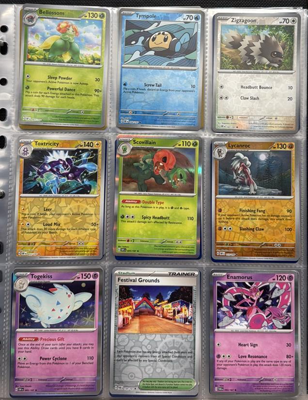Huge Binder Of 160 Pokemon Cards W/ Tons Of Holos And Rares