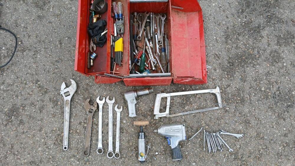 Mac Tool Fold Out Tool Box W/ Assorted Wrenches And Pneumatic Power Tools