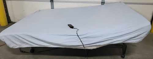 Working Craftmatic 1 Adjustable Bed with Working Massage and Wave Features