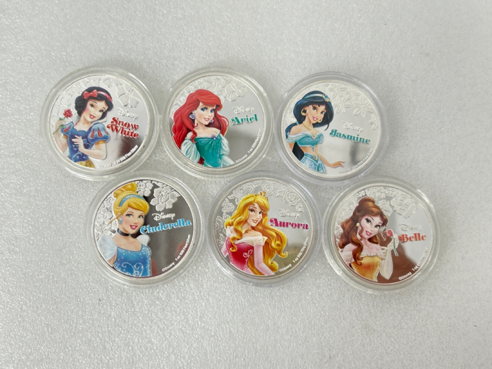 (6) Disney Princess Collectible Coins Please Inspect